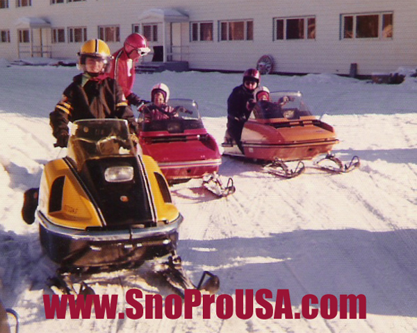 Enjoying The Morning ride, eating lunchat the Summit and loading up down